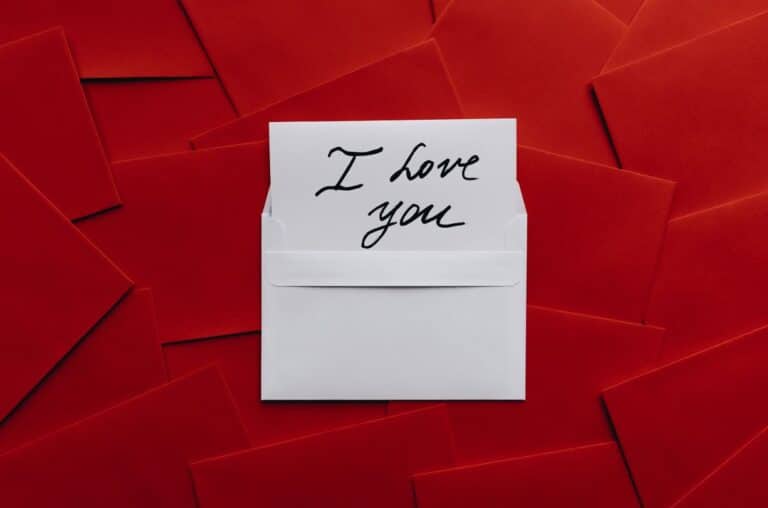 How to Write a Perfect Love Letter for Valentine’s Day